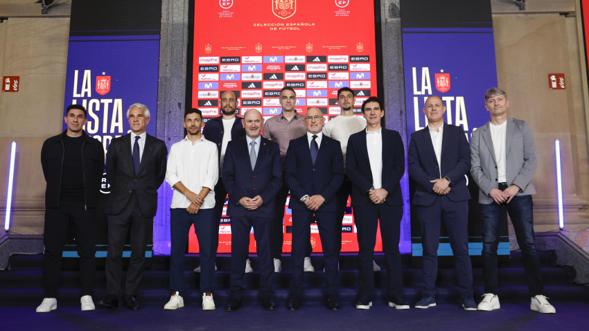 Luis de la Fuente: "Ya dije que en la lista entrarían futbolistas que ...