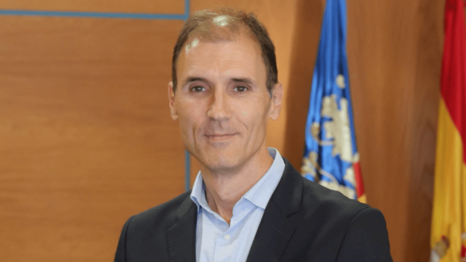 Luis Cervera: "La ciudad, el Roig Arena, la afición por el basket... se ...