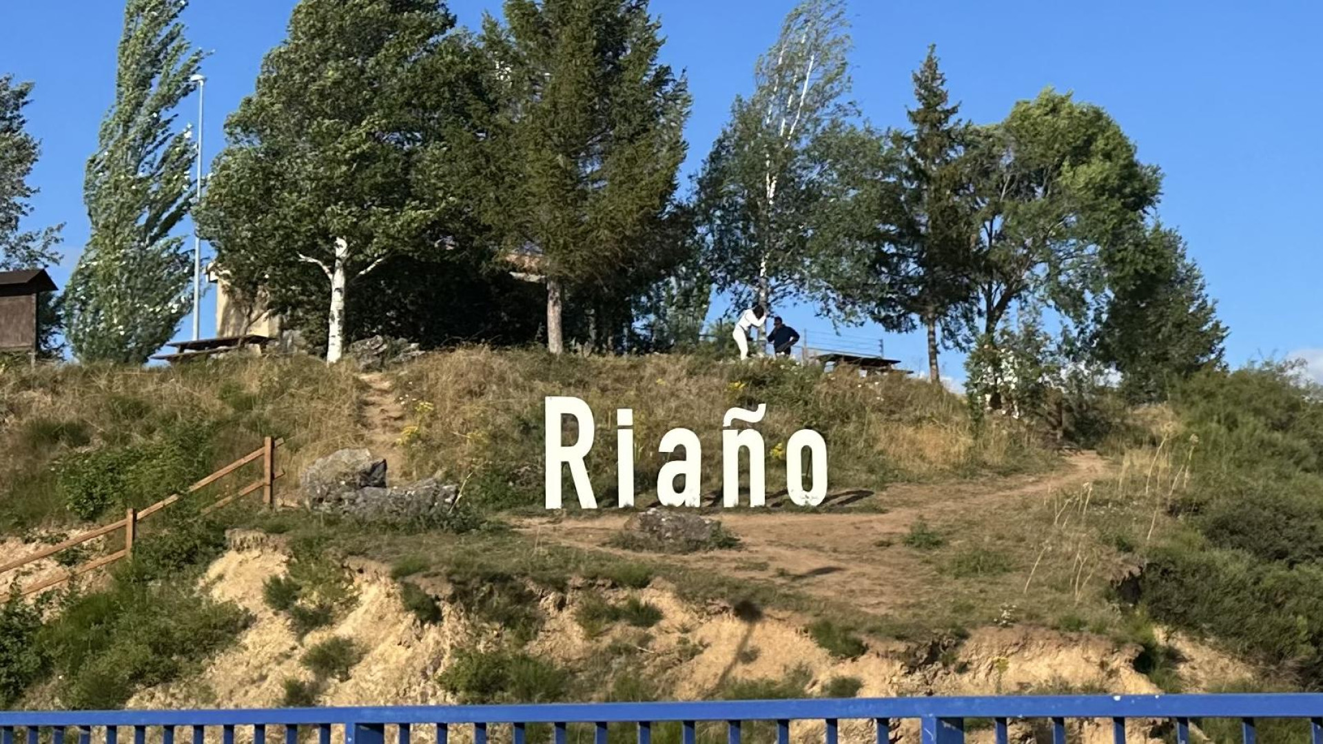 Café Quijano y Ariel Rot ponen música a la montaña de León