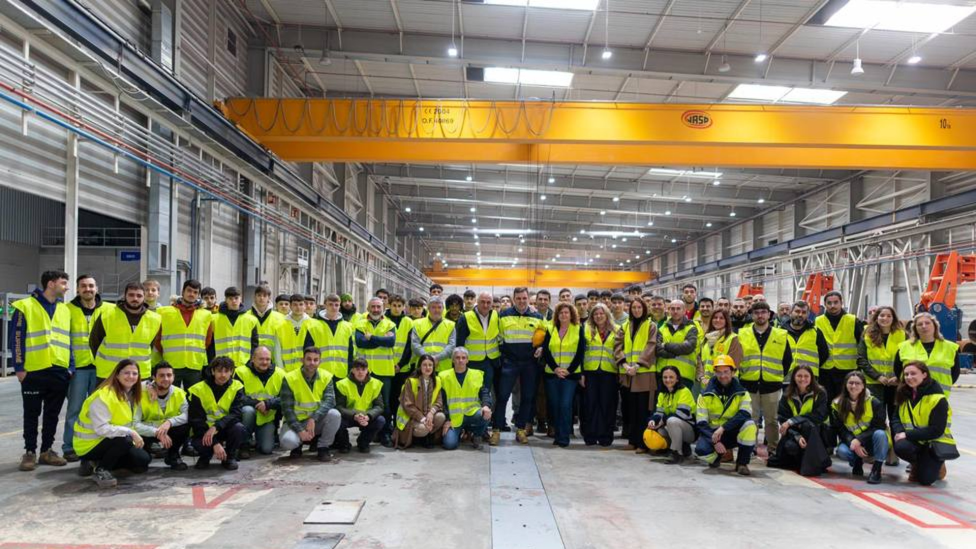 A directora xeral de FP destaca a aposta de Nervión Naval Offshore pola formación dual de 46 ...