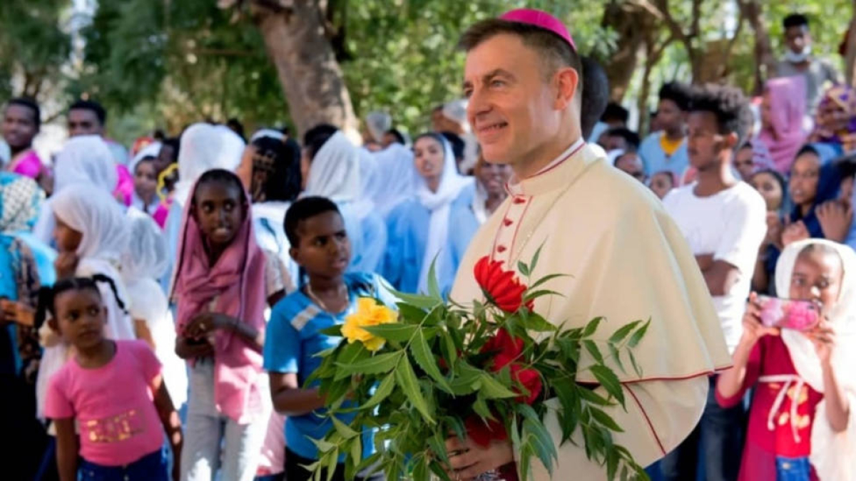 El Vaticano nombra al arzobispo Luis Miguel Muñoz Cárdaba nuevo nuncio ...