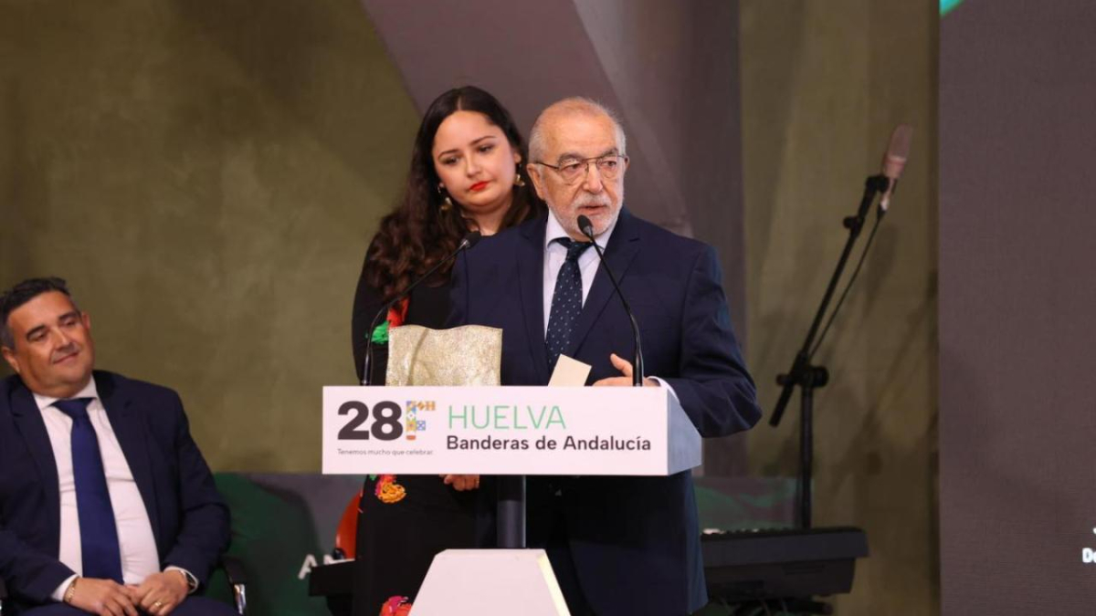 Ángel Díaz, hijo del fundador del Museo Santo Rosario de Aroche y ...