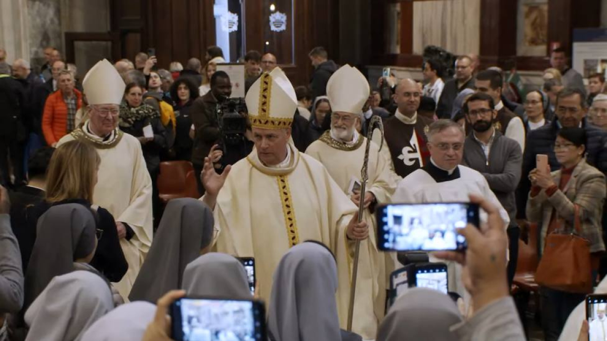El cardenal Ángel Artime es ordenado arzobispo de Ursona: "Acerquemos ...