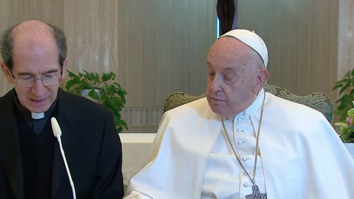 El mensaje del Papa en el Ángelus que ha leído Paolo Luca Braida ...