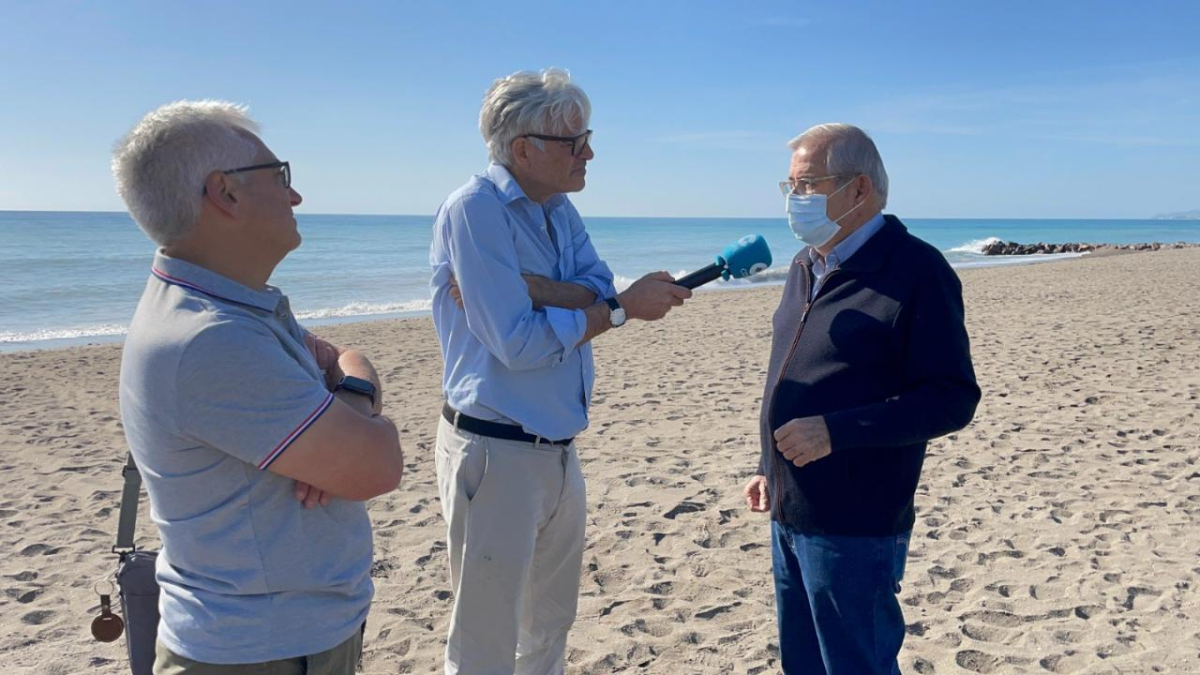 El complicado rescate bajo el mar de una de las bombas de Palomares ...