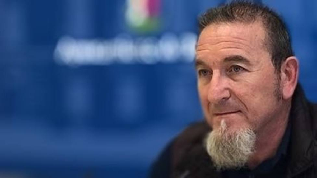 El concejal socialista Javier Monroy presenta su renuncia