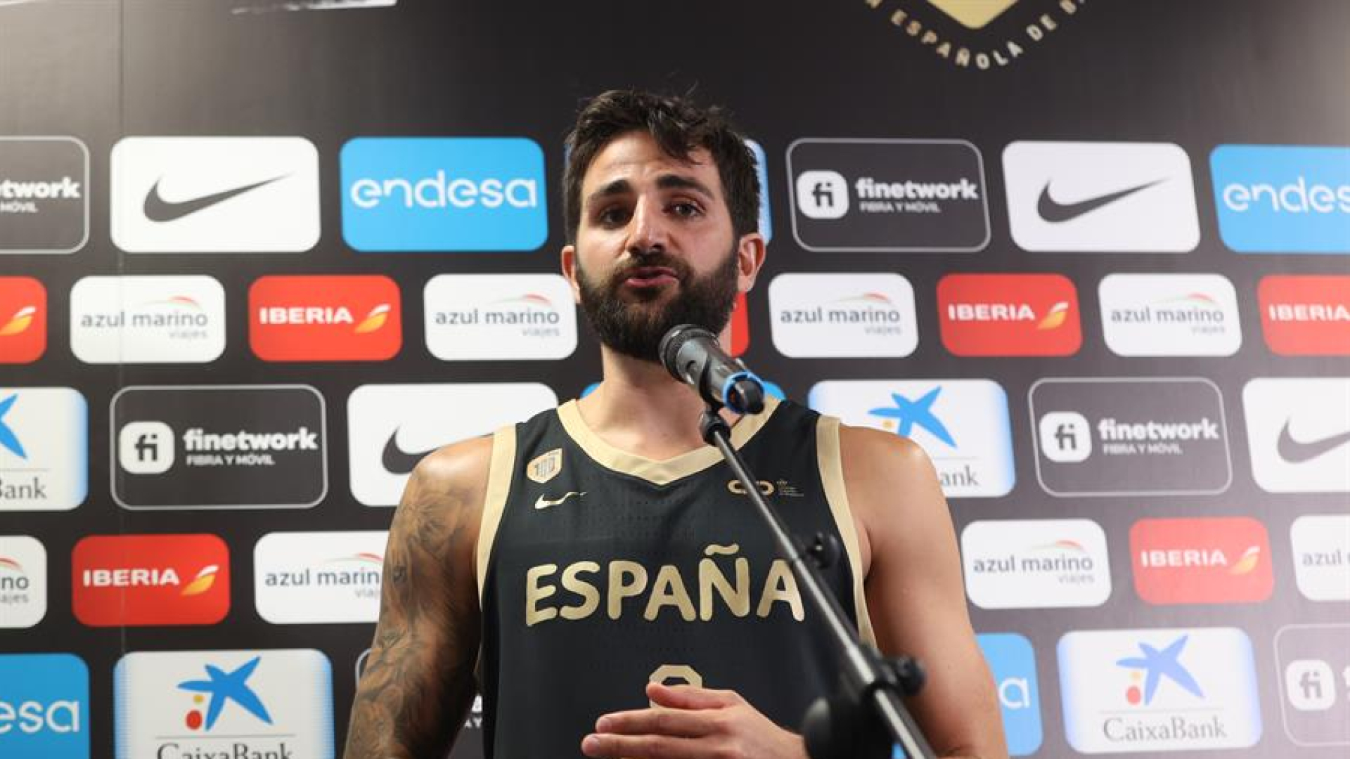 Ricky Rubio anuncia que para su actividad profesional para cuidar su ...