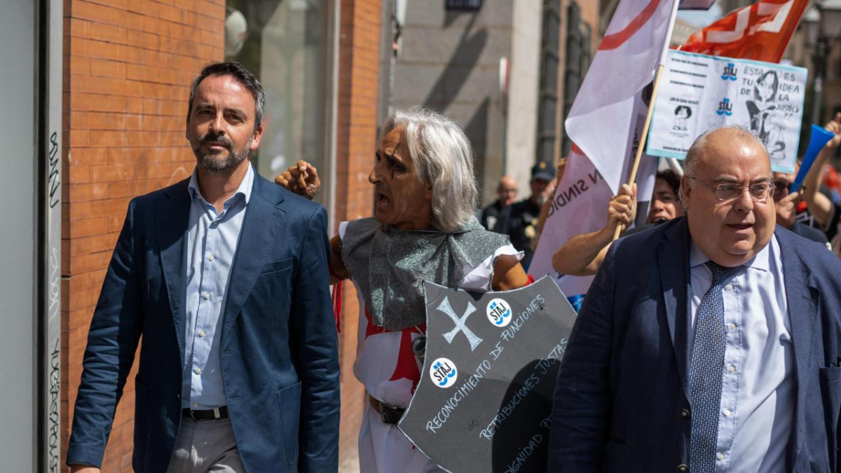 Javier Jordán tacha de "lamentable" la falta de respuesta del Gobierno ...