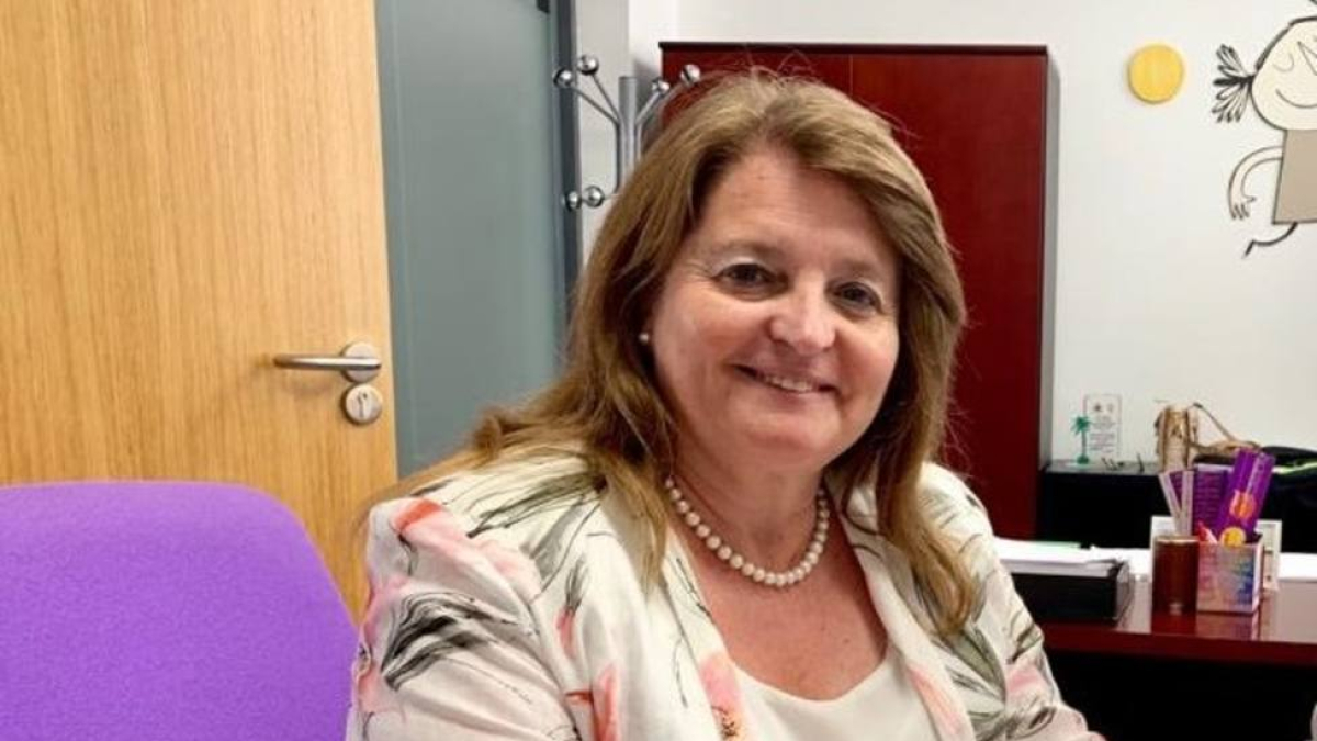 Julia Llopis deja el acta como concejal del PP en Alicante y se acerca ...