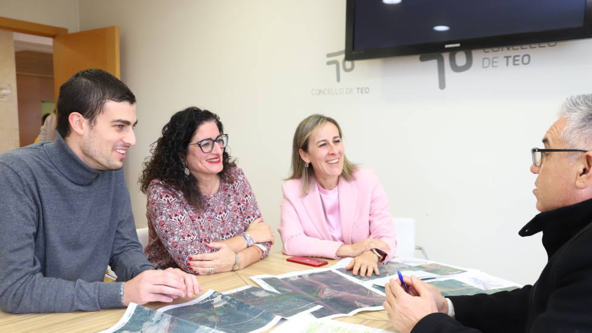 Ethel Vázquez avanza que as obras de prolongación da autovía Santiago ...