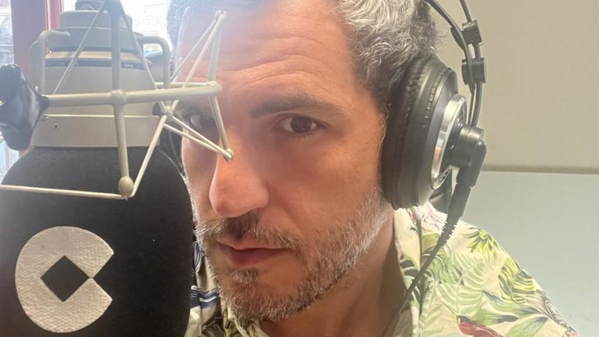 Escucha las 'Crónicas perplejas' de Antonio Agredano en 'Herrera en ...