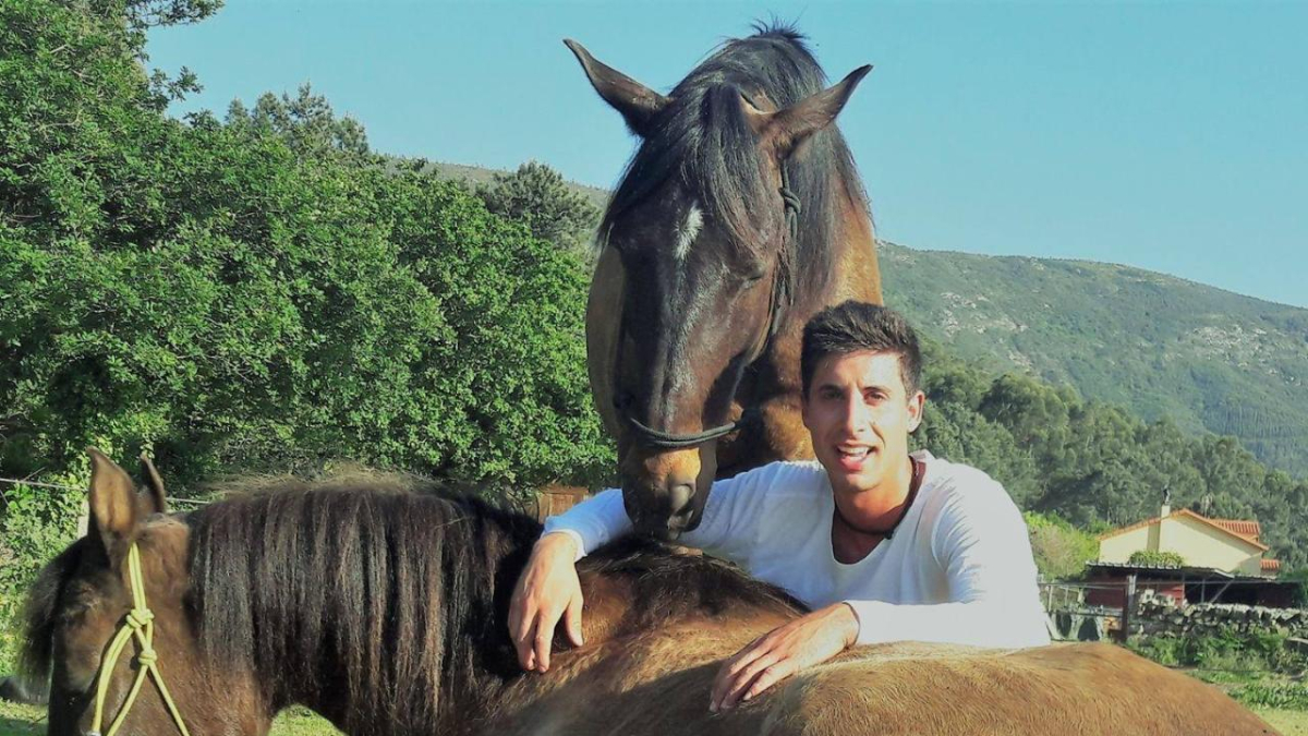 El baionés Adrián Martíns viajará junto a sus caballos Grelo y Galo ...
