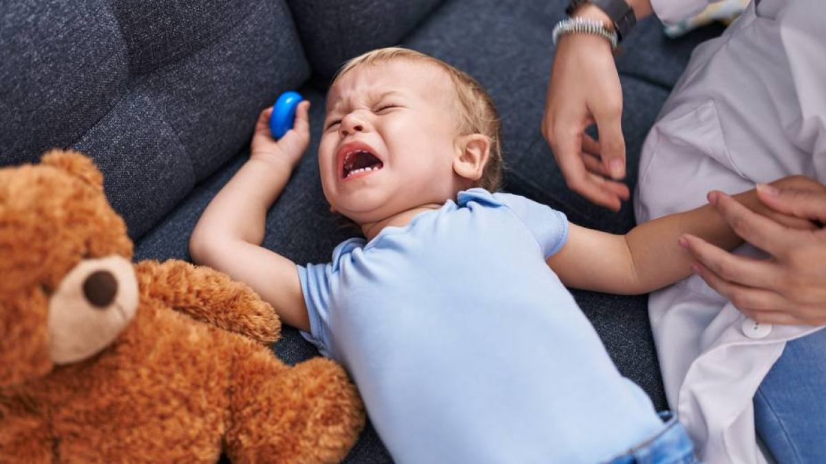 Una psicóloga revela la técnica infalible para gestionar la rabieta de ...