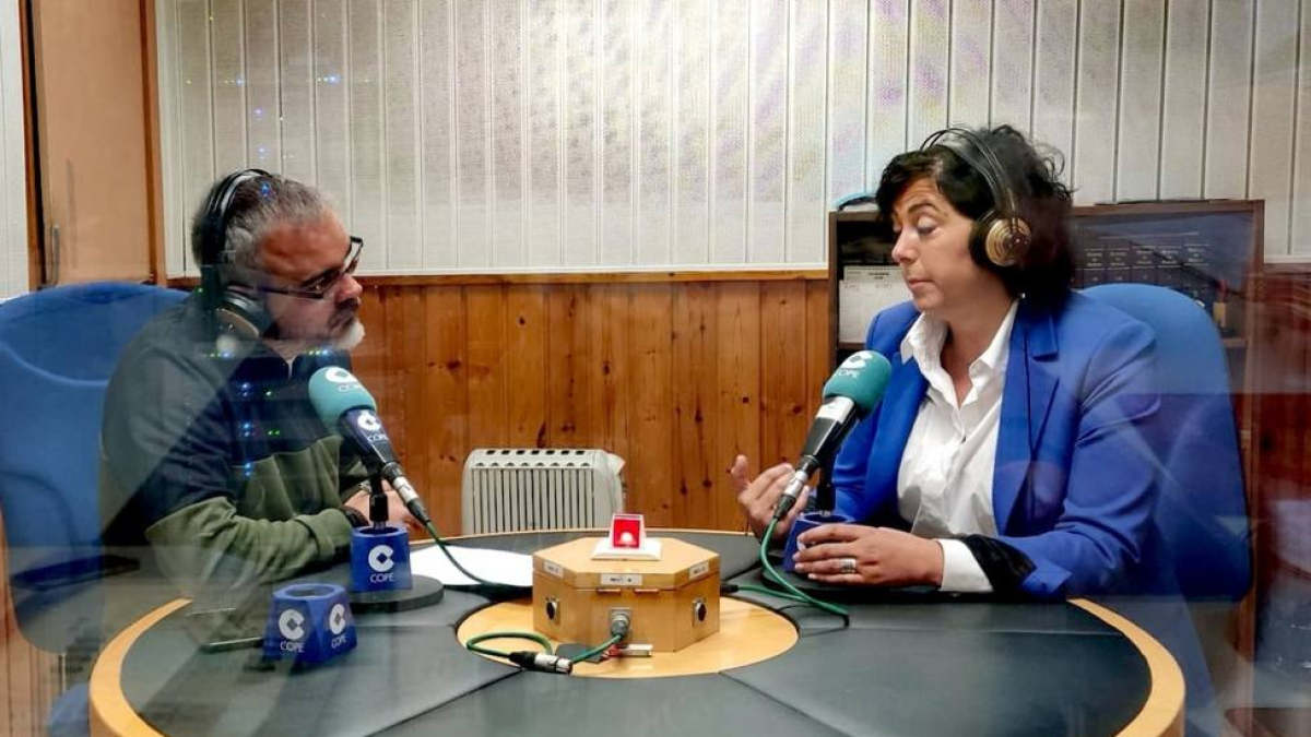 Elena Candia: "Es imprescindible que entre aire fresco en la política"