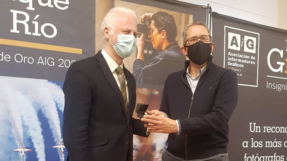 Enrique del Río, 'Insignia de Oro' de la Asociación de Gráficos de La ...