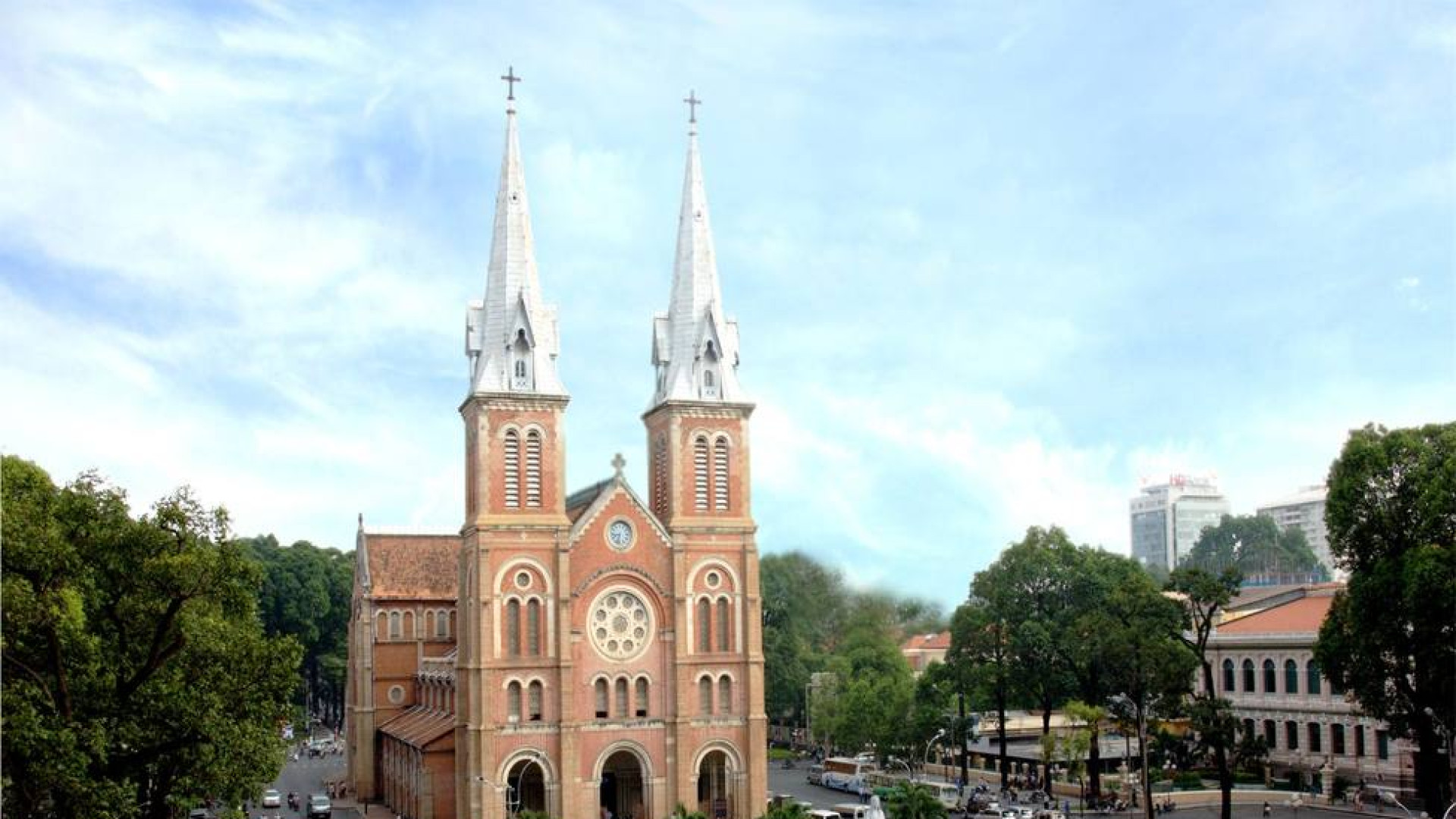 Van Thuan y los meandros de la historia