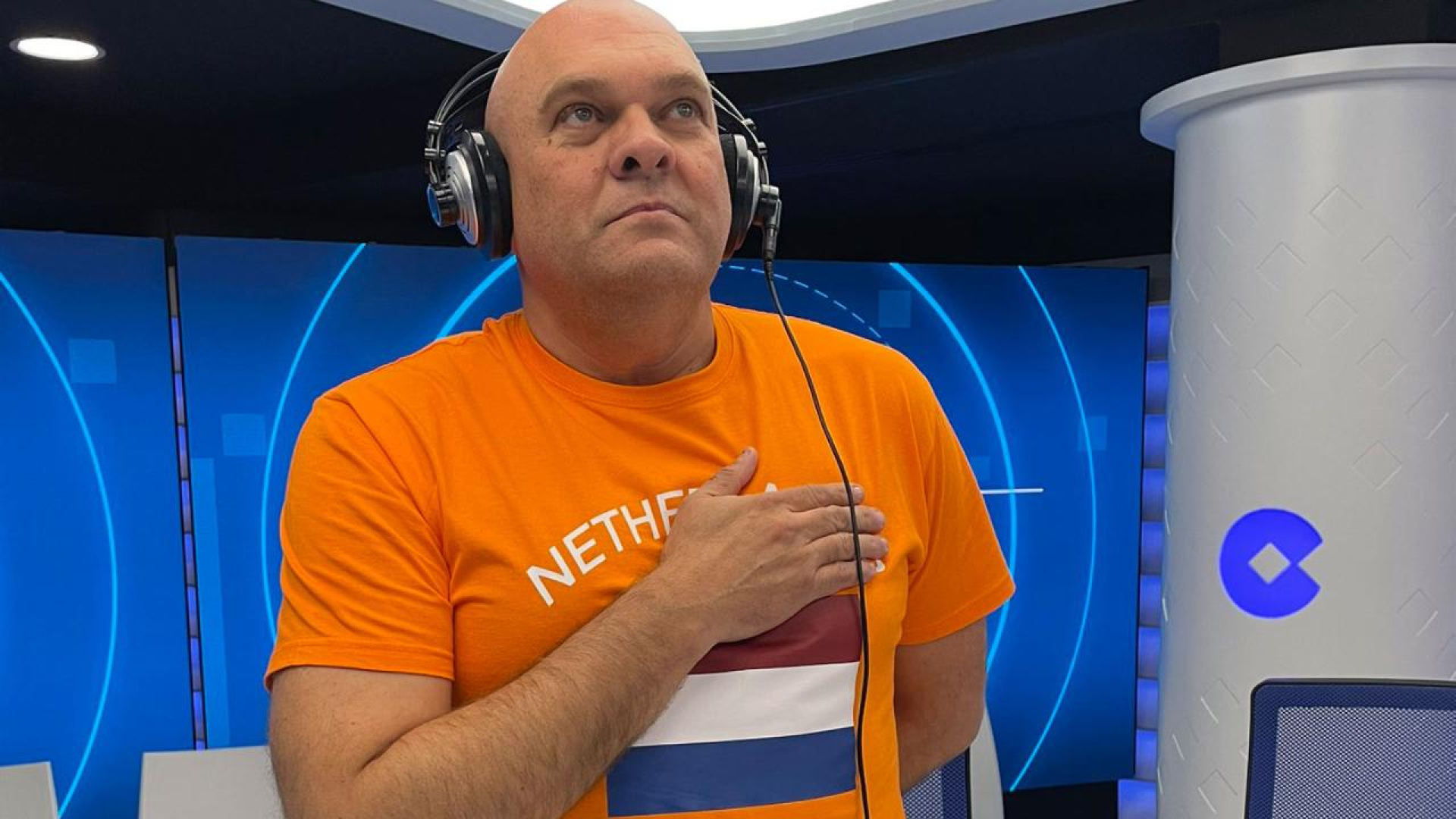 ¿Quieres ir a ver al Comandante Lara?