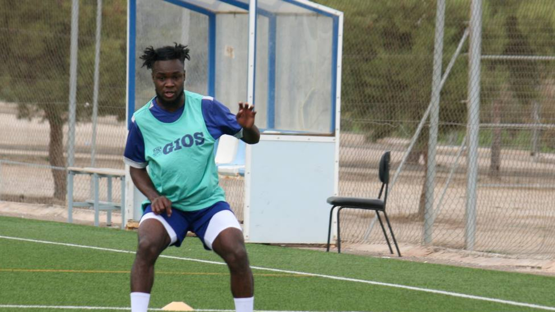 Ivenzo Comvalius debuta con el CF Lorca Deportiva