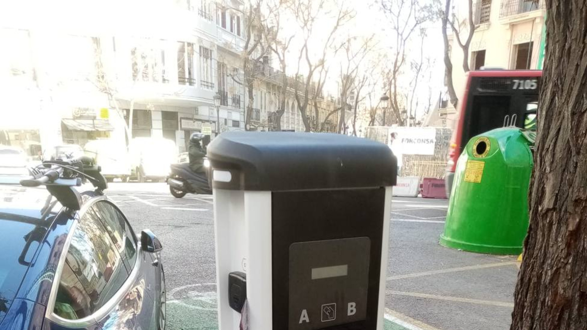 València cuenta con 12 nuevos puntos de recarga de vehículos eléctricos ...