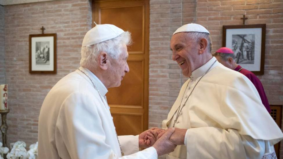 ¿Sabías que la palabra “papa” en realidad es una sigla?