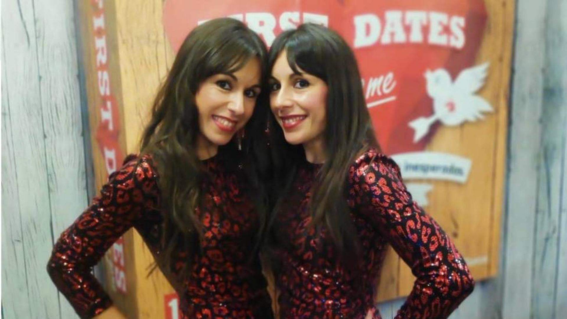 ¿Quiénes son Marisa y Cristina Zapata, las gemelas de 'First dates'? Su ...