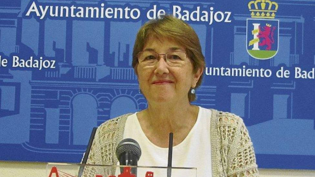 La edil socialista Rita Ortega niega que haya "vinculado" la pederastia con la educación concertada