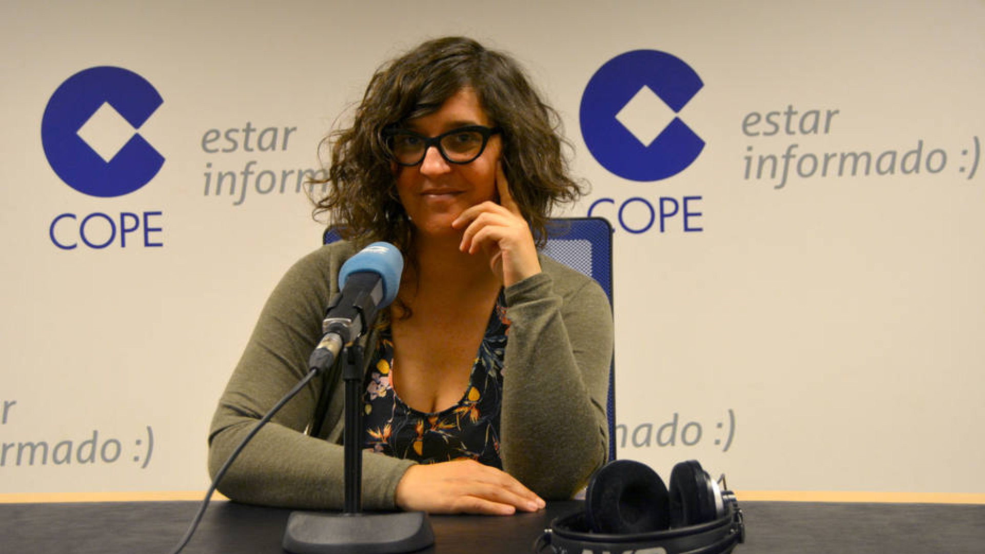 María Castrejón: "Lo que debemos hacer es disfrutar de cosas estúpidas"