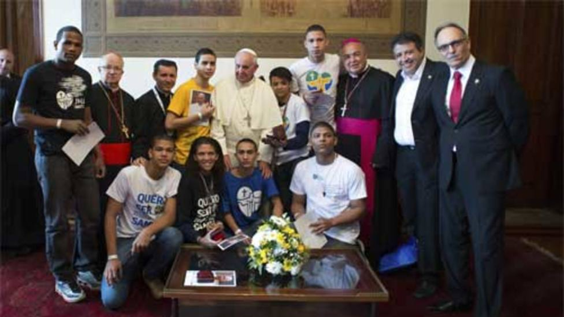 Fraternidad, camino para la paz: lema elegido por el Papa Francisco 47 ...