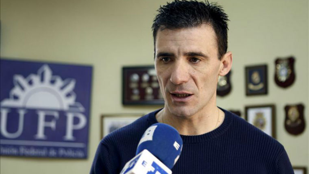 Alfredo Perdiguero, el agente de la Policía Nacional sin pelos en la lengua