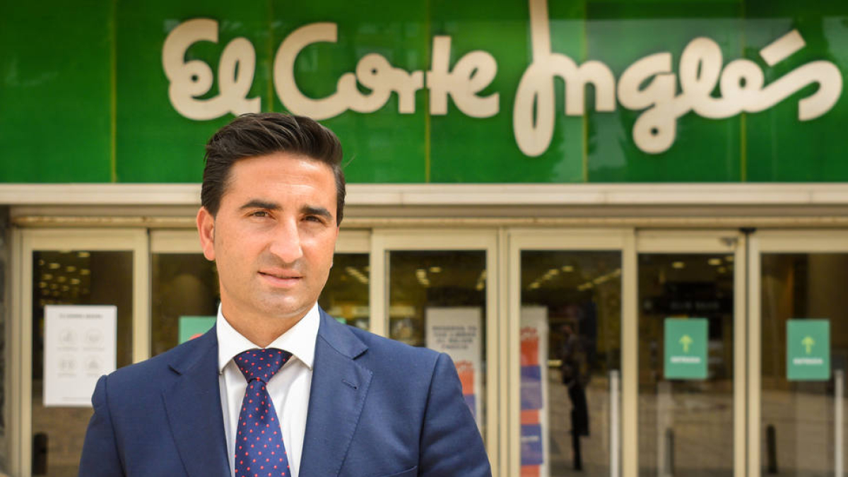Hugo Lorente Acosta, nuevo director de El Corte Inglés de Cartagena