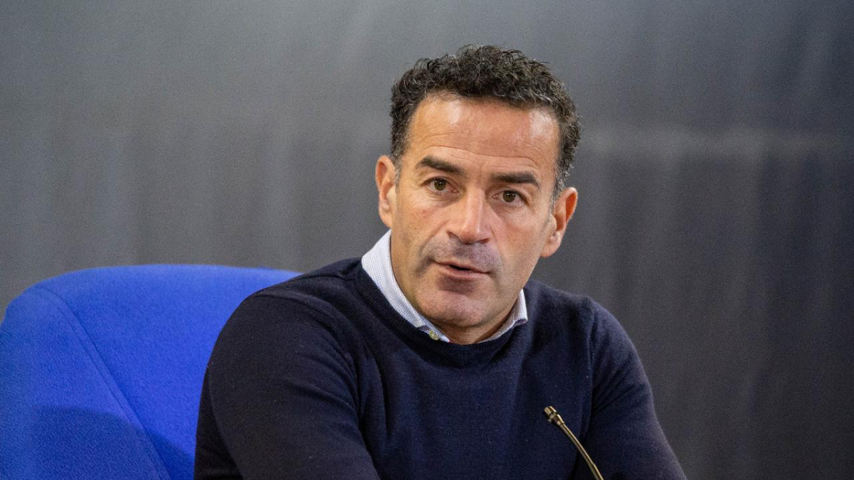 Paco Peña: "Toda la responsabilidad de esta plantilla es mía"