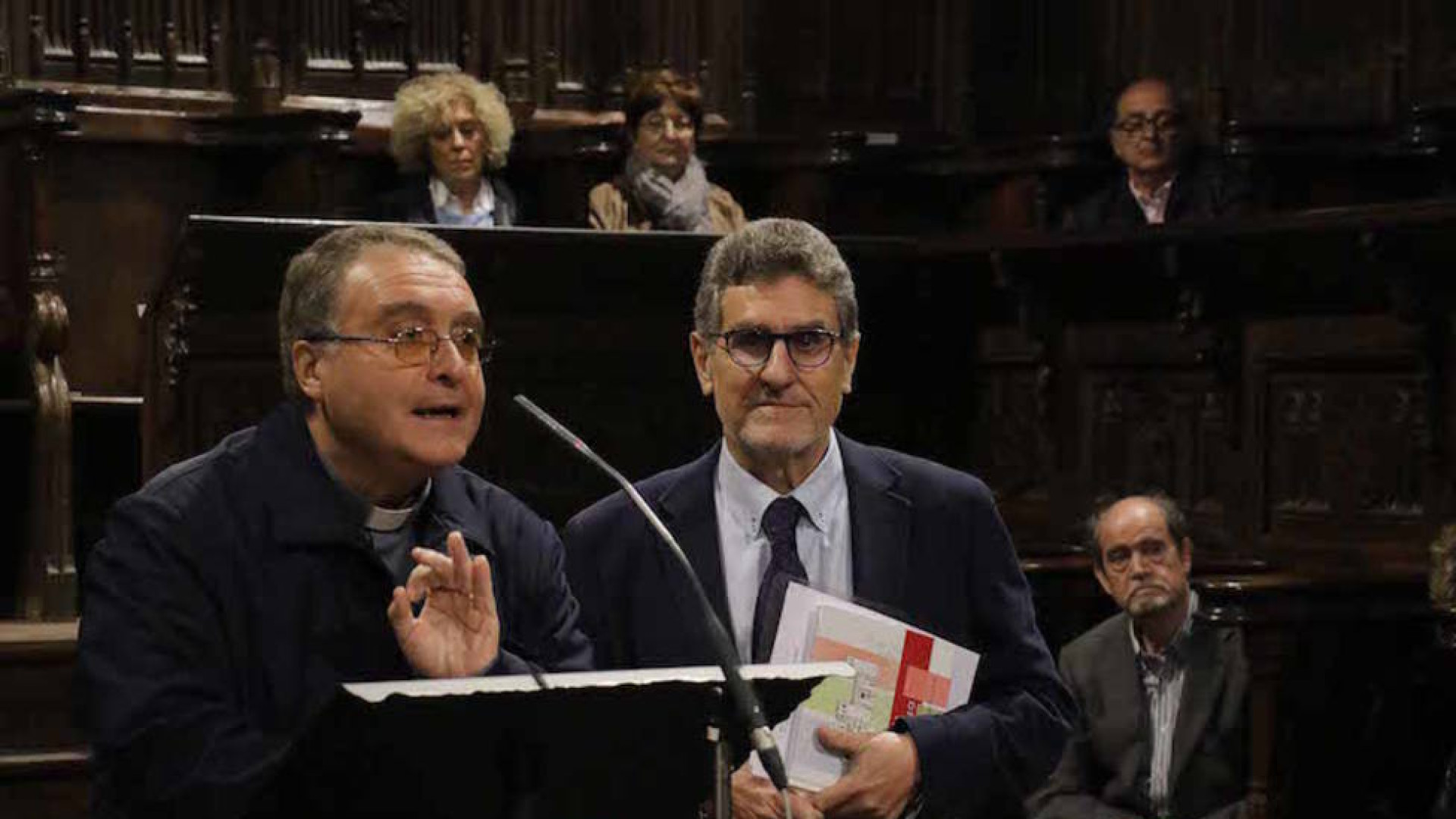 Jesús Orea presentó en el Coro de los Mendoza su libro sobre la ...