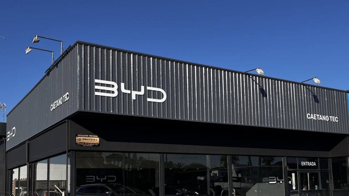 BYD abre un nuevo concesionario en el Puerto de Santa María con Caetano Tec