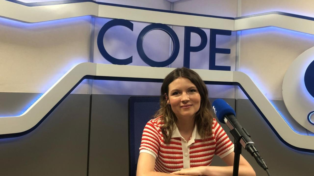 "Le debo una vida entera y música": conoce a Jaqui Lin, la cantante que ...