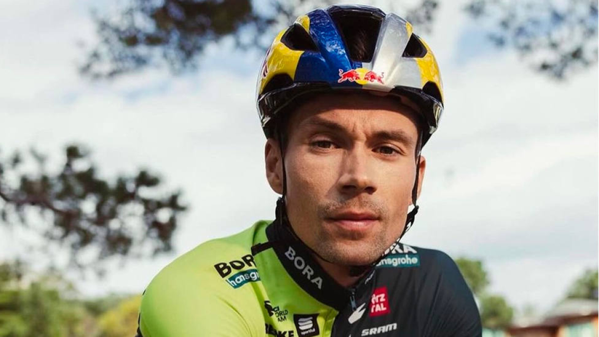 Filtrada la primera imagen de Primoz Roglic con el casco de Red Bull ...