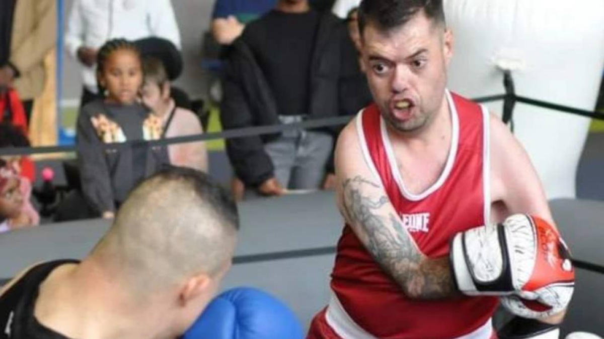 ¿Cómo hace boxeo una persona con una discapacidad? Un deporte que coge ...