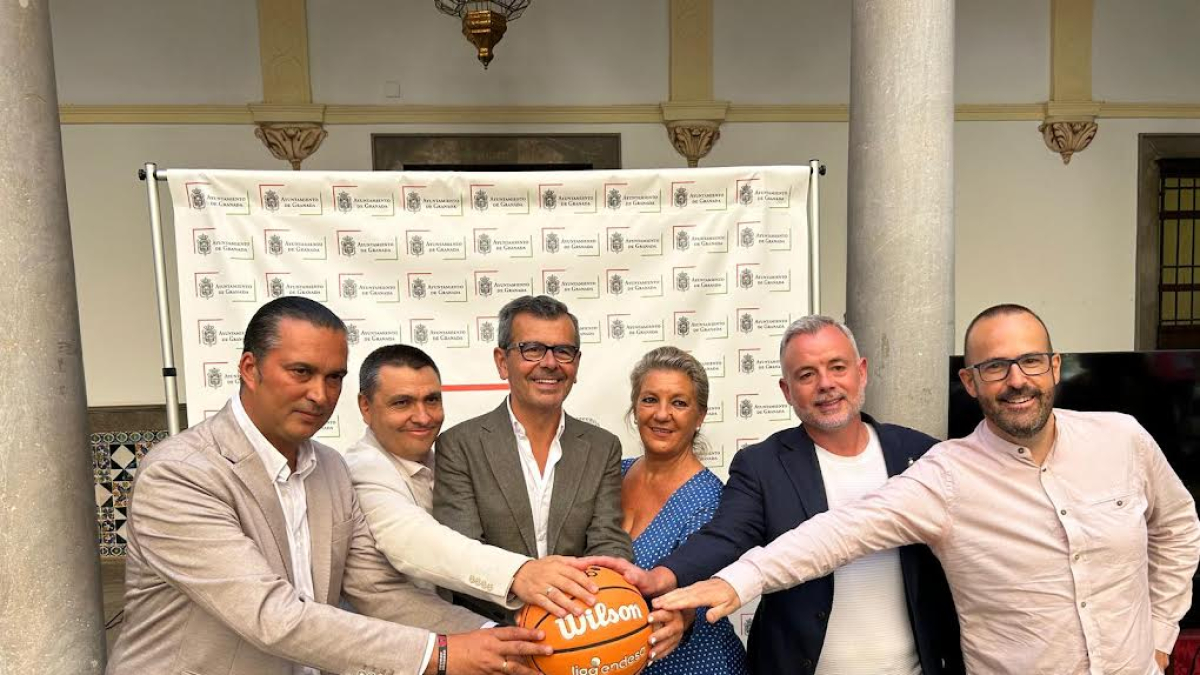 Óscar Fernández-Arenas, presidente de la Fundación CB Granada