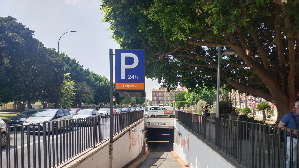 Cerrado un acuerdo para aparcar 12 horas en el párking de Glorieta por ...