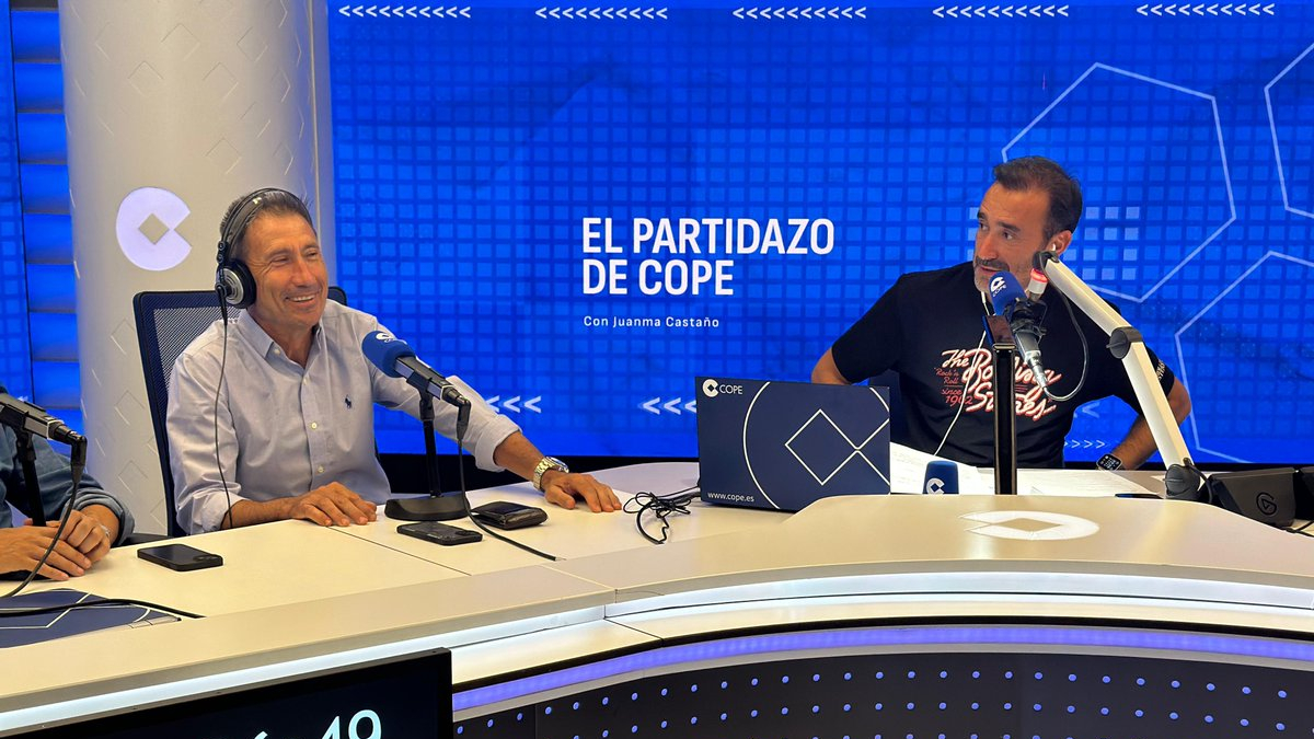 Entrevista a Carlos Martínez, narrador de fútbol: "No se me ocurriría ...