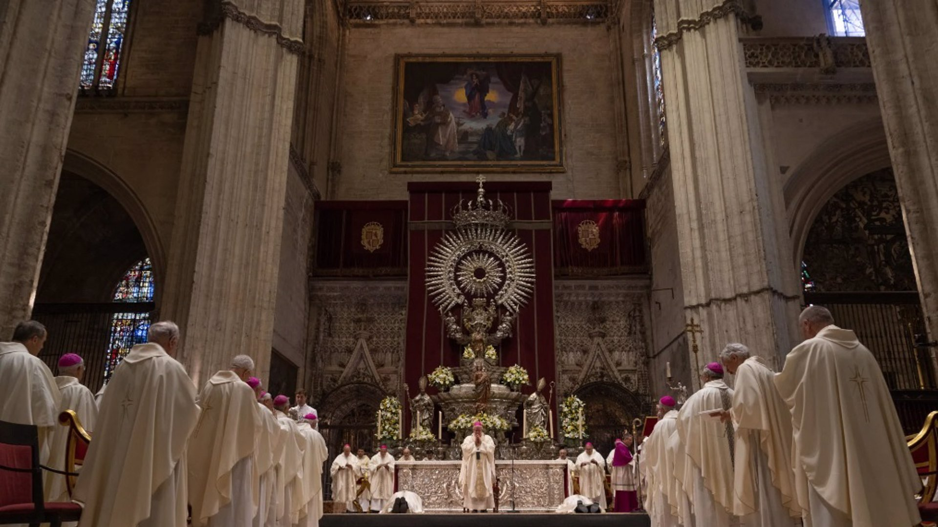 La grandiosidad de un templo explicada en visitas pedagógicas que ...