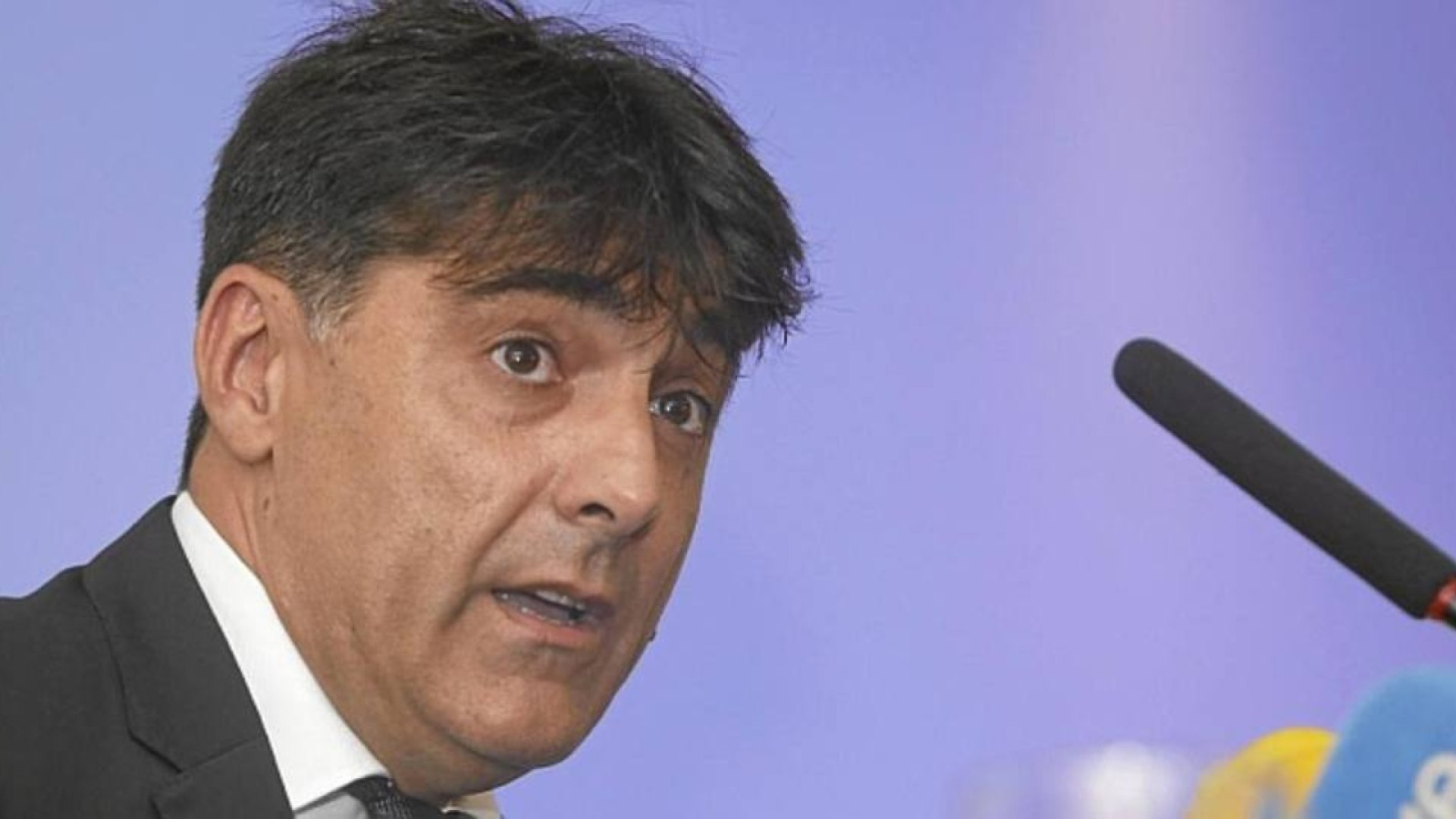 César Gómez: “En la venta del Tenerife no sólo hay que poner de acuerdo ...