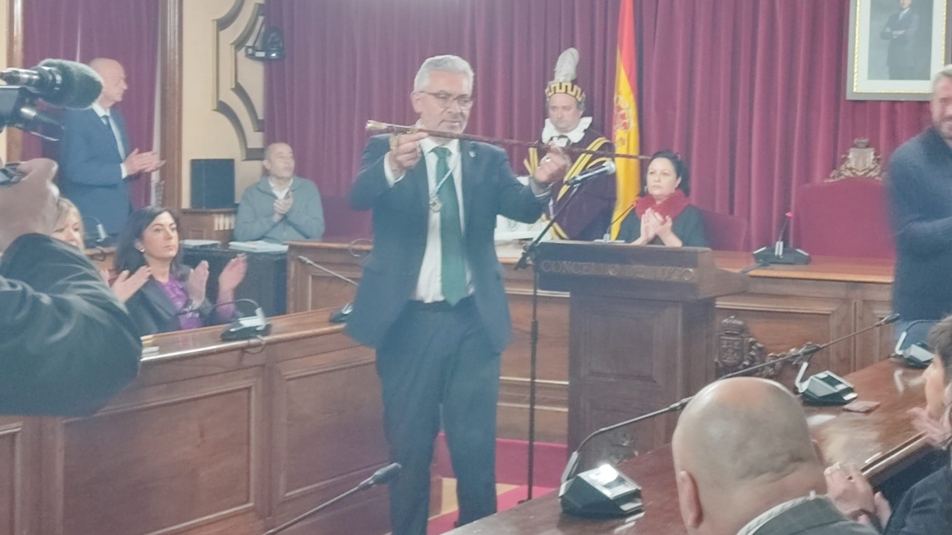 Miguel Fernández ya es el nuevo alcalde de Lugo