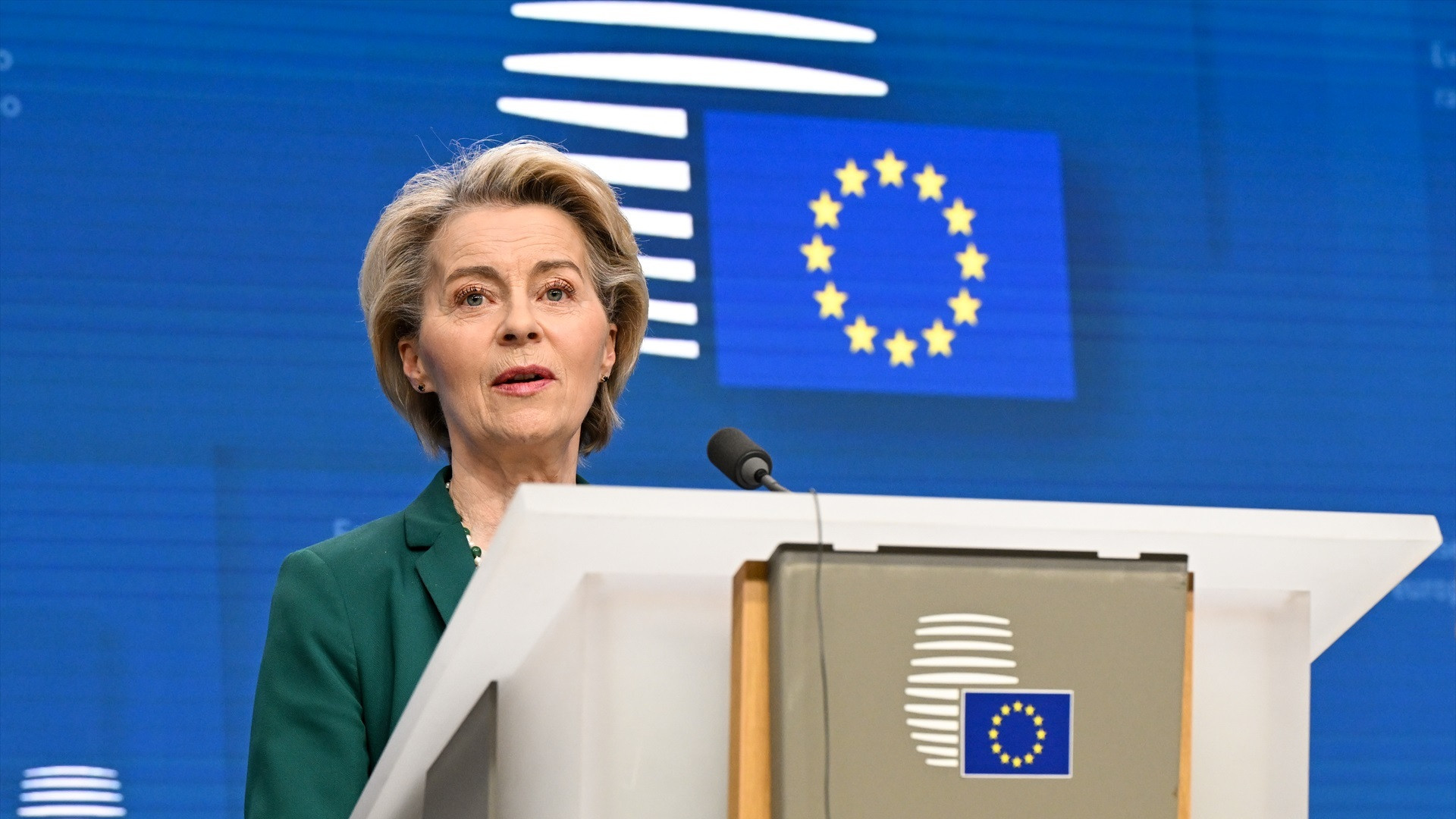 Von der Leyen avisa de que la UE tiene fuerza para "contraatacar" y un ...