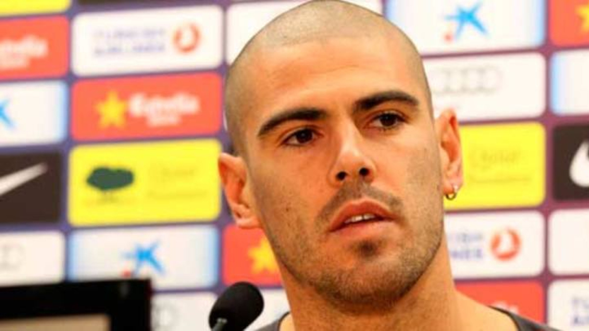 El nuevo reto en los banquillos de Víctor Valdés: ¿Subir a 1ª RFEF?