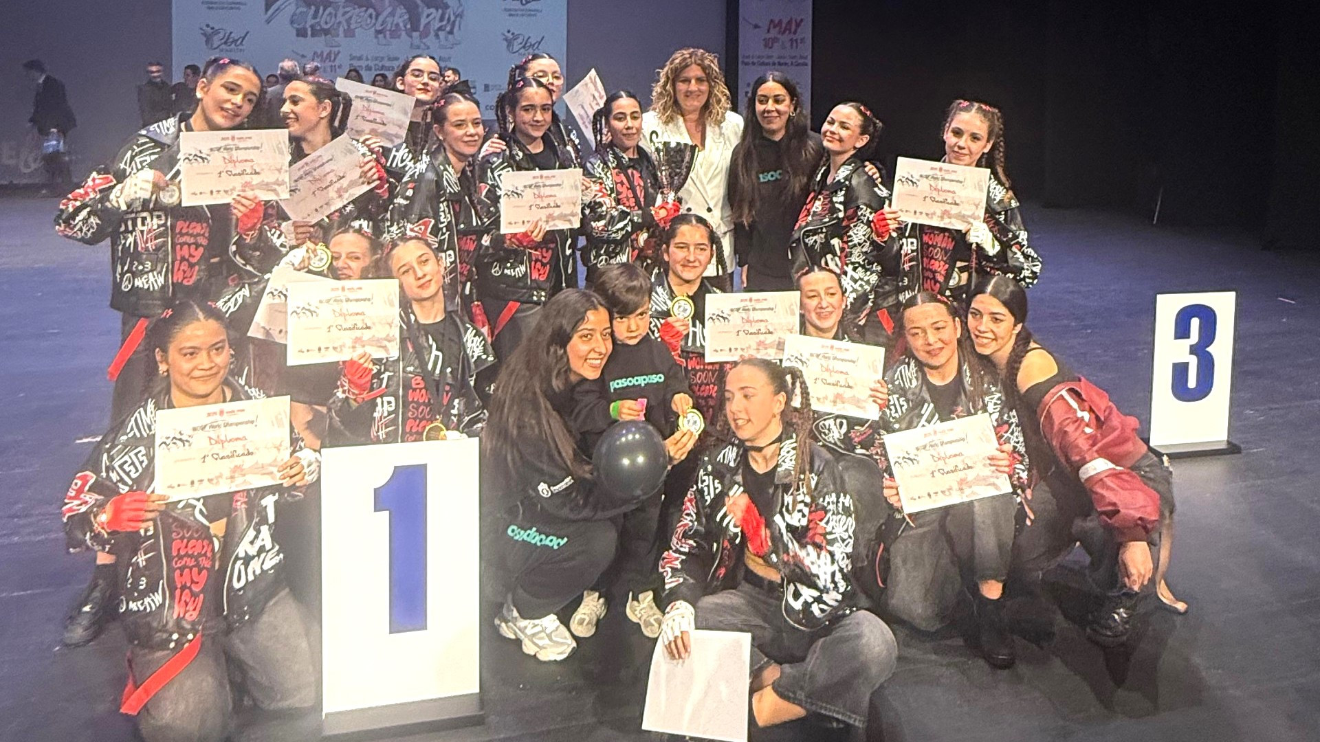 El equipo Lil Team de Narón se proclama campeón del mundo de hip hop ...