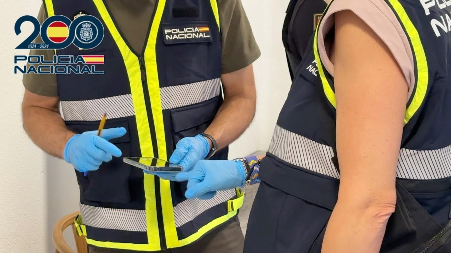 Detenido por grabar las zonas íntimas de dos menores en una parada de autobús de Logroño