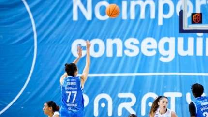 Azulmarino sigue intratable y el Hestia Menorca crece ante Gipuzkoa