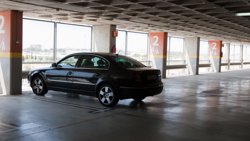 Xavi Abat, abogado: "Si bajas al parking y encuentras el coche de un ...